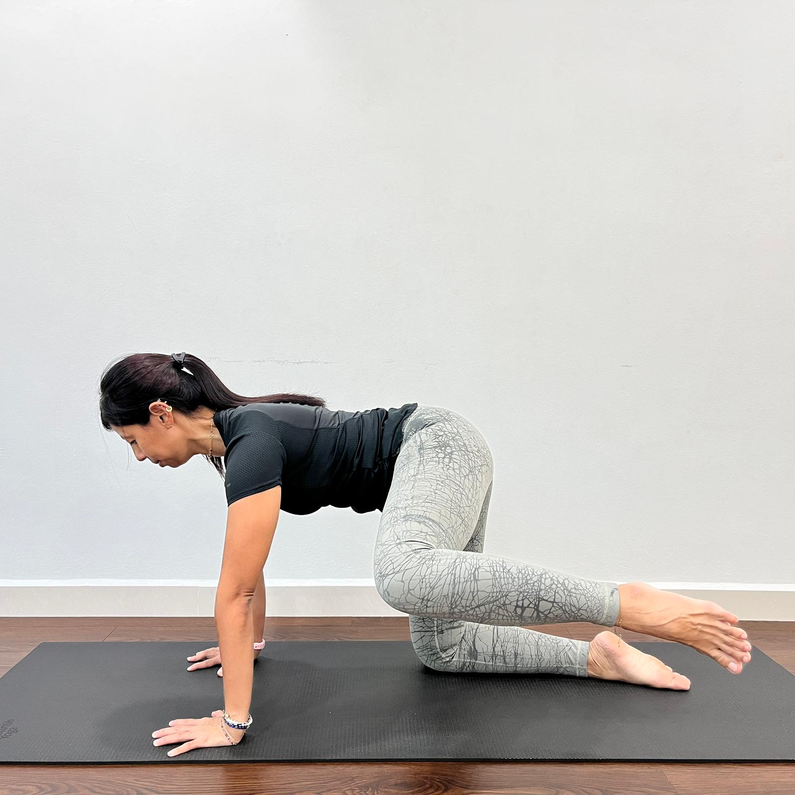 RELIEVE ILIOTIBIAL BAND SYNDROME (ITBS) with these 5 MOVES in 7 DAYS