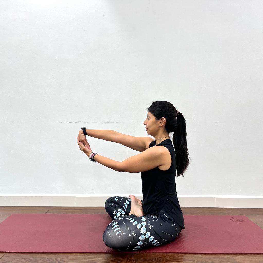 DO NOT ignore the PAIN! Relieve Tennis Elbow Pain with these 5 MOVES in ...